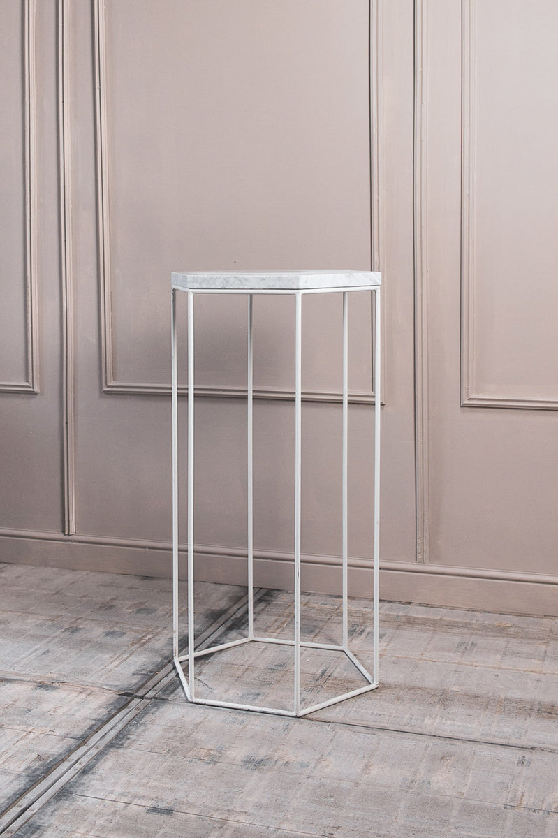 Hexagonal Marble Plinths – plinths.london
