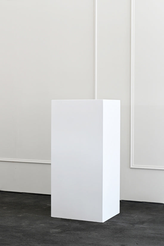 Classic White Plinths – plinths.london